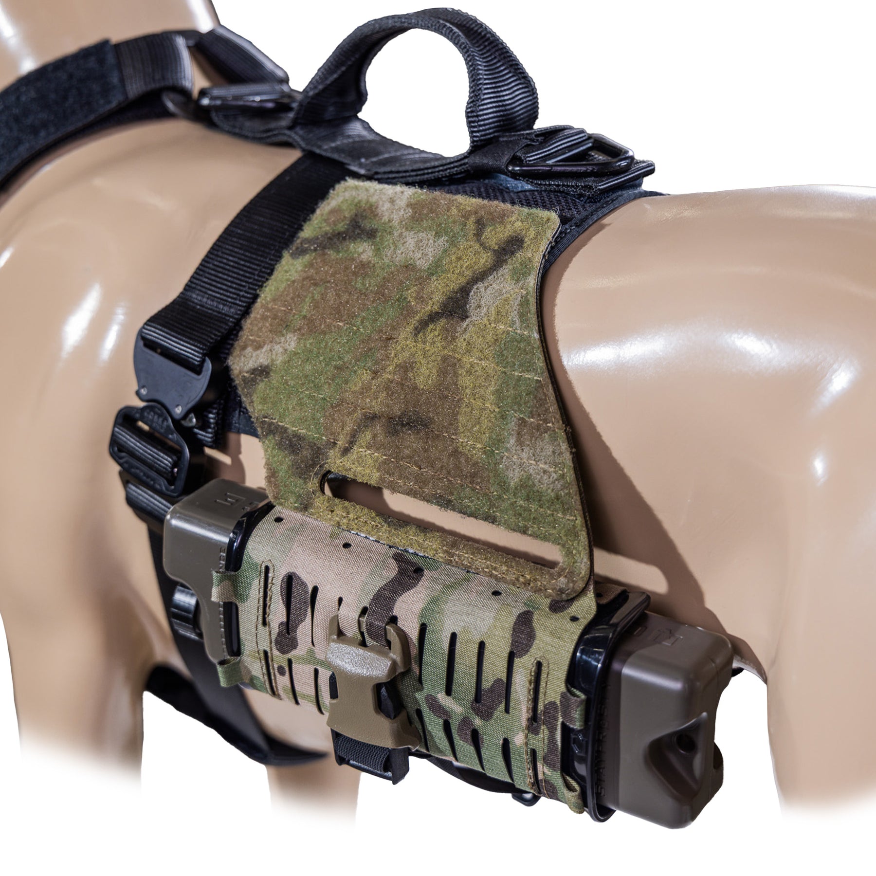 ICEFLASK™ K9 Holster for Dog Cooling, Heating and Hydration (33.8oz